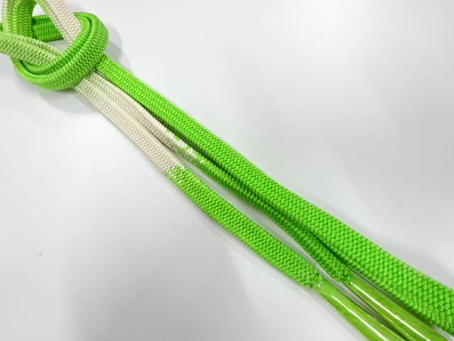 （単位：cm） 時代 現代(1989 - ) 状態 非常によい 素材 正絹 【商品説明】 未使用品にて状態は大変良いです。 使用可能です。 採寸：検品：守屋　撮影：守屋【合計3980円以上の購入で送料無料】 未使用品　正絹　手組帯締め【着】...