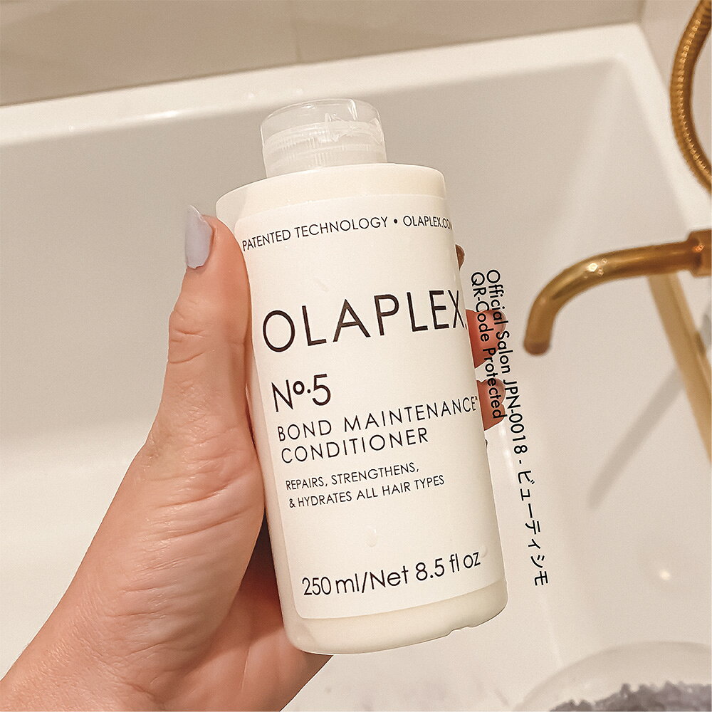 商品情報 商品名 olaplex オラプレックス No.5 ボンドメンテナンスコンディショナー 内容量 250mL、1000mL 商品説明 デイリーコンディショナー濃厚処方が重さを残さず栄養分を補給し、なめらかで扱いやすい毛髪へと導くコンデ...