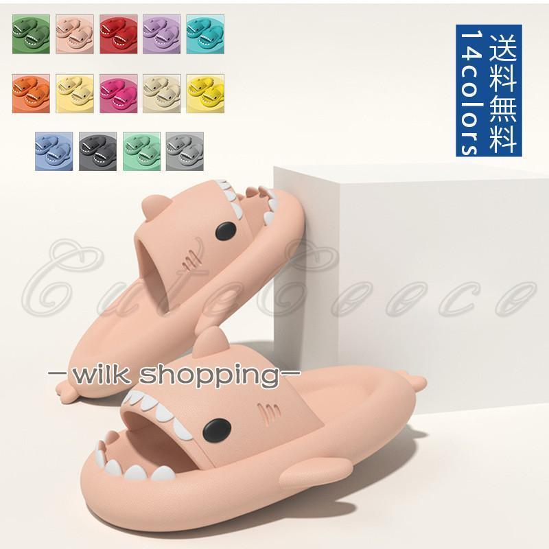 シンプルなデザインなのでソックスとの組み合わせもレジャーにはもちろん、タウンユースにも活躍してくれるサンダルです。見た目も良く、通気性にも優れ涼しくて夏も過ごしやすいと感じました身体を支える足をサポートし、正しい姿勢や歩き方へ導く「フットベ...