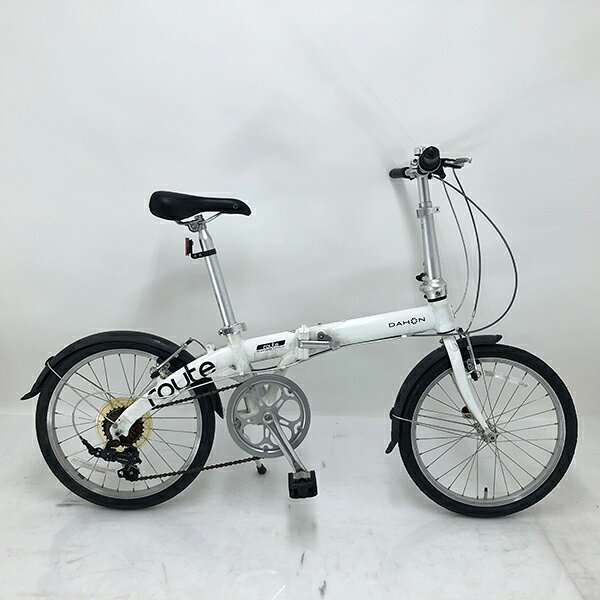 ◇ ◆ ◇ ◆ ◇ 商 品 情 報 ◇ ◆ ◇ ◆ ◇ 【外観ランク】　Bランク 【リユース・中古】　折り畳み自転車 【メーカー】　DAHON 【タイヤ】　　20インチ 【ギア】　　　内装3段 【カラー】　　ホワイト系 折り畳みサイズ約50...