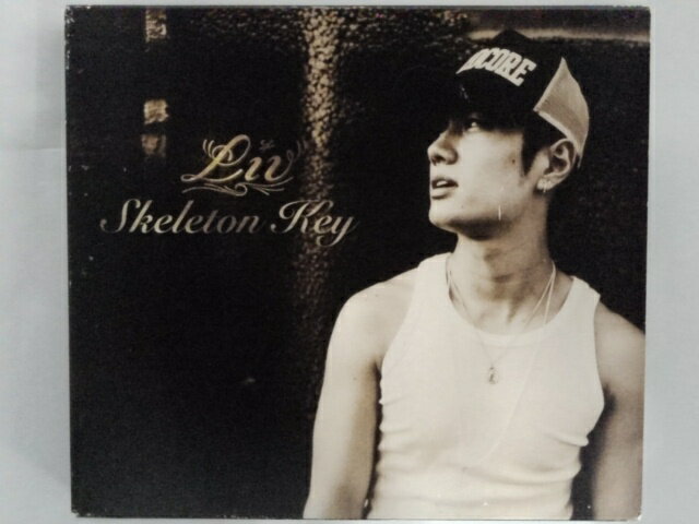 【収録曲】 　【01】Rebel 　【02】Evolution 　【03】May I be happy forever 　　他全17曲収録 ※スリーブケースに擦れあり ～商品状態に関しまして～ 　●　中古商品のため、特典などの付属品、帯は ...