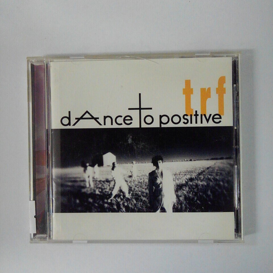 【収録曲】 　【01】Welcome to Funky positive world 　【02】SEE THE SKY～1999...月が地球にKISSをする～ 　【03】masquerade 　　他全13曲収録 ～商品状態に関しまして～ ...