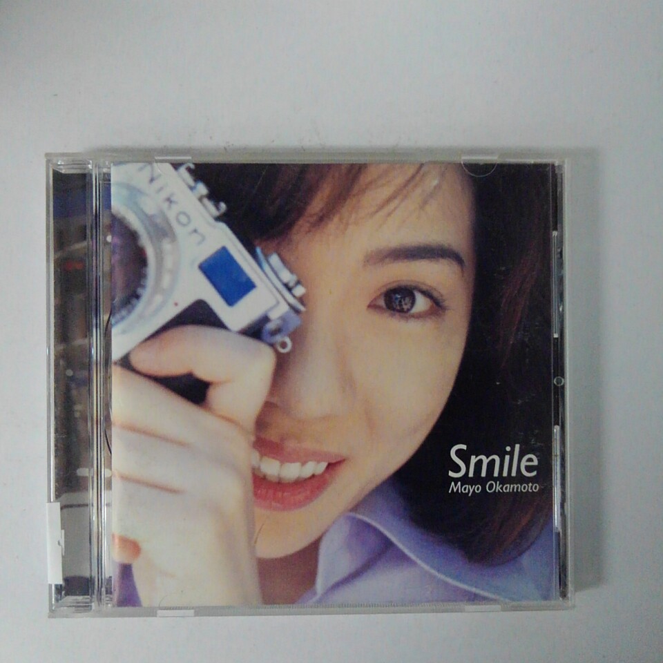 【収録曲】 　【01】そのままの君でいて 　【02】Smile 　【03】泣けちゃうほど せつないけど(Album Version) 　　他全10曲収録 ※歌詞カードに破れ・傷みあり ～商品状態に関しまして～ 　●　中古商品のため、特典など...