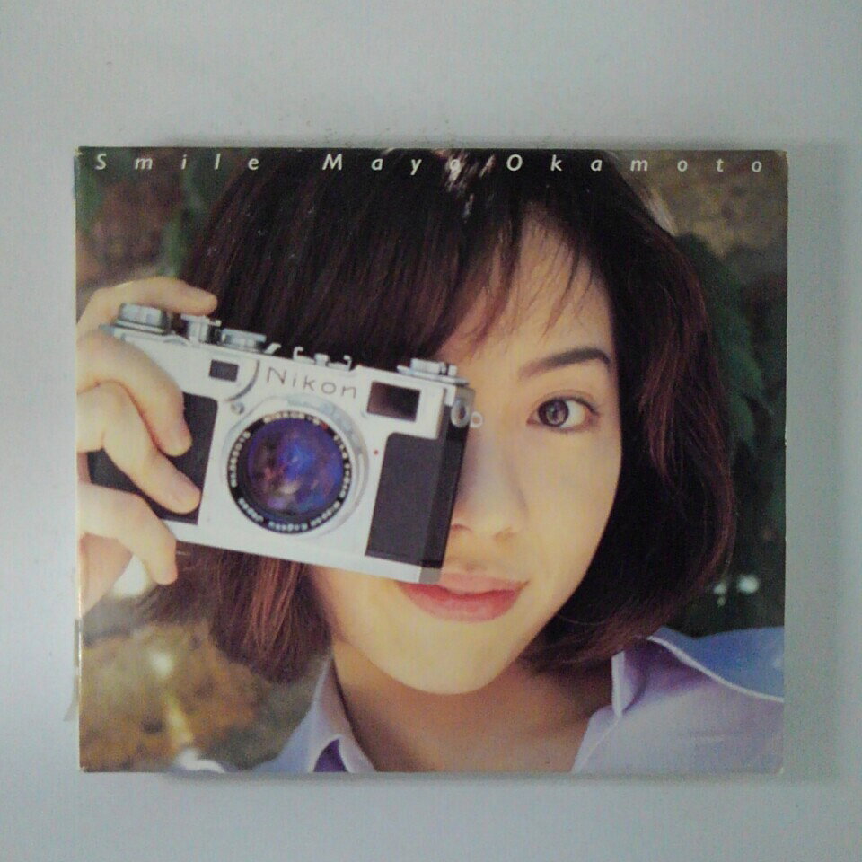【収録曲】 　【01】そのままの君でいて 　【02】Smile 　【03】泣けちゃうほど せつないけど(Album Version） 　　他全10曲収録 ※歌詞カードに汚れあり ※フォトブック付き（汚れあり） ～商品状態に関しまして～ 　●...