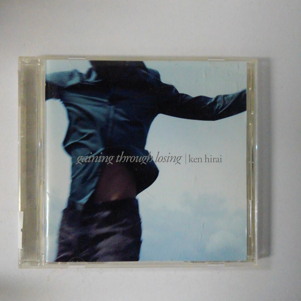 【収録曲】 　【01】She is！ 　【02】KISS OF LIFE 　【03】L'Amant 　　他全12曲収録 ※歌詞カードに汚れあり ～商品状態に関しまして～ ●中古商品のため、特典などの付属品、帯はついていない場合がございます。...