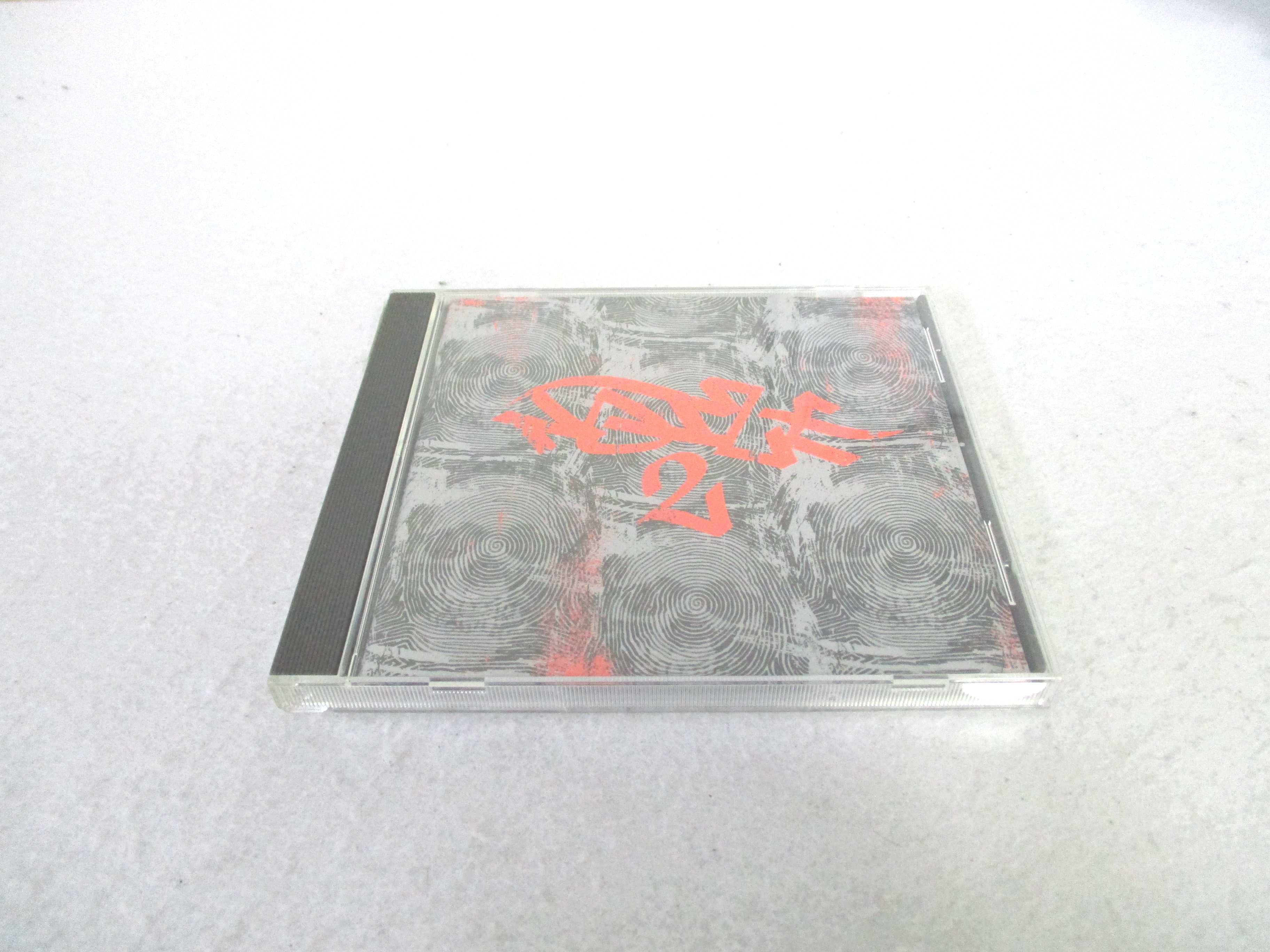 【収録曲】 　【01】IN THE END/LINKIN PARK 　【02】POISON WELL/INSOLENCE 　【03】AMERICAN BAD ASS/KID ROCK 　　含む全15曲収録 【状態】ジャケットに劣化があります...