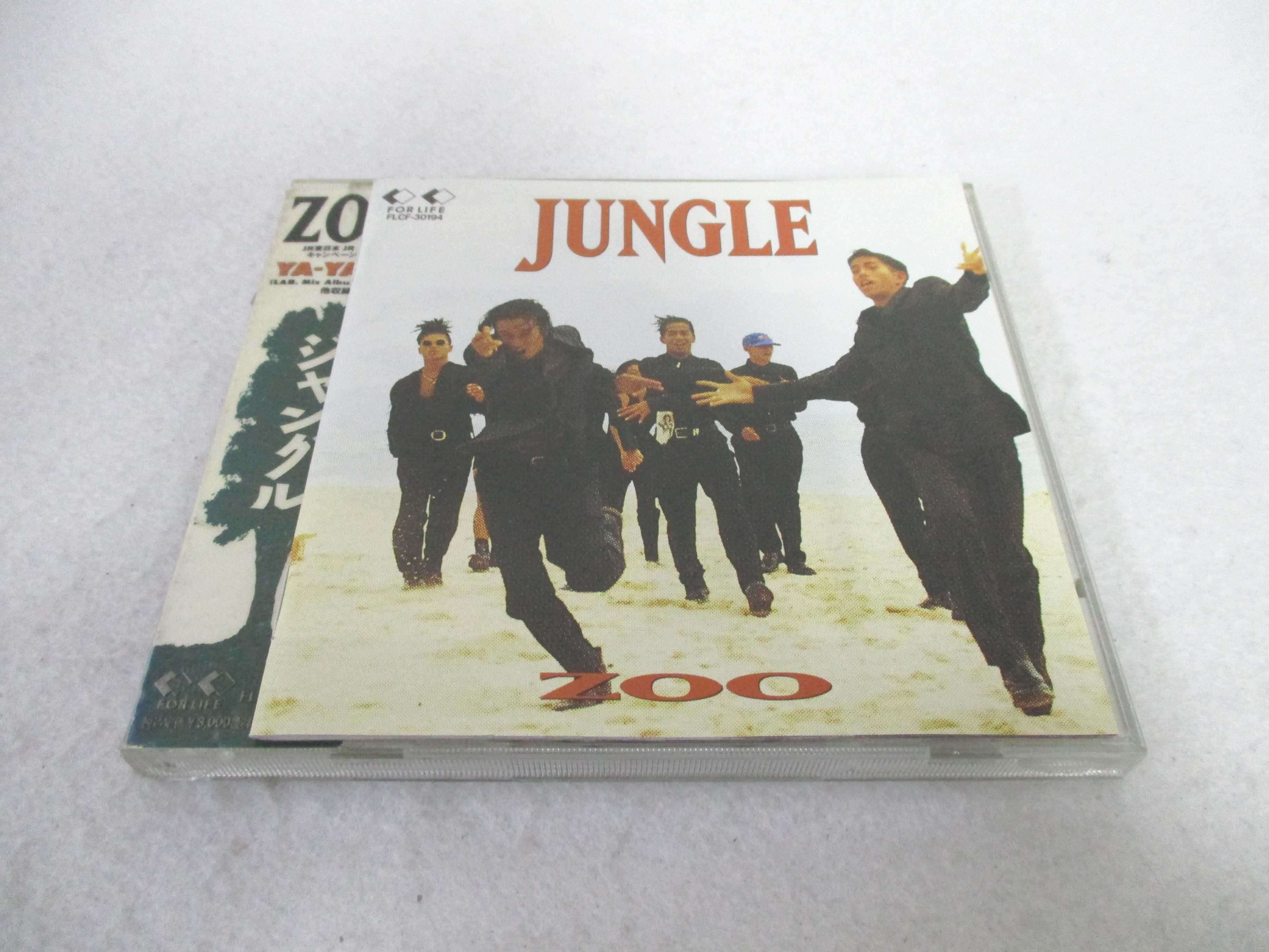 【収録曲】 　【01】JUNGLE 　【02】HAWAII 　【03】YA-YA-YA[LAB.Mix Album Version] 　　含む全9曲収録 【状態】歌詞カードに劣化があります。/ディスクに若干の傷があります。 ★　必ずお読みく...