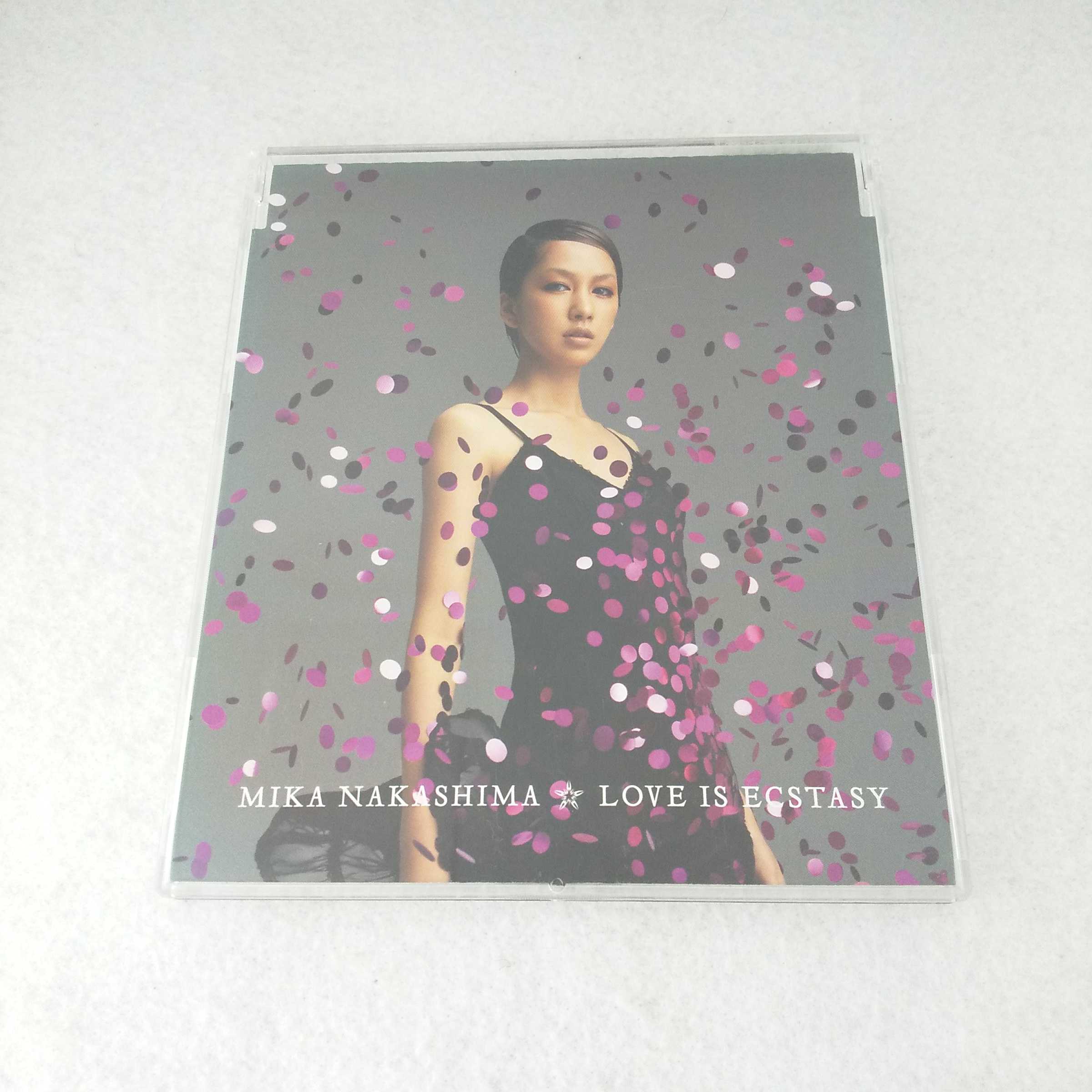 【収録曲】 　【01】LOVE IS ECSTASY 　【02】You Knocked Me Out 　【03】LOVE IS ECSTASY(Instrumental) 　　含む全4曲収録 【状態】目立った難はありませんが、中古品となりま...