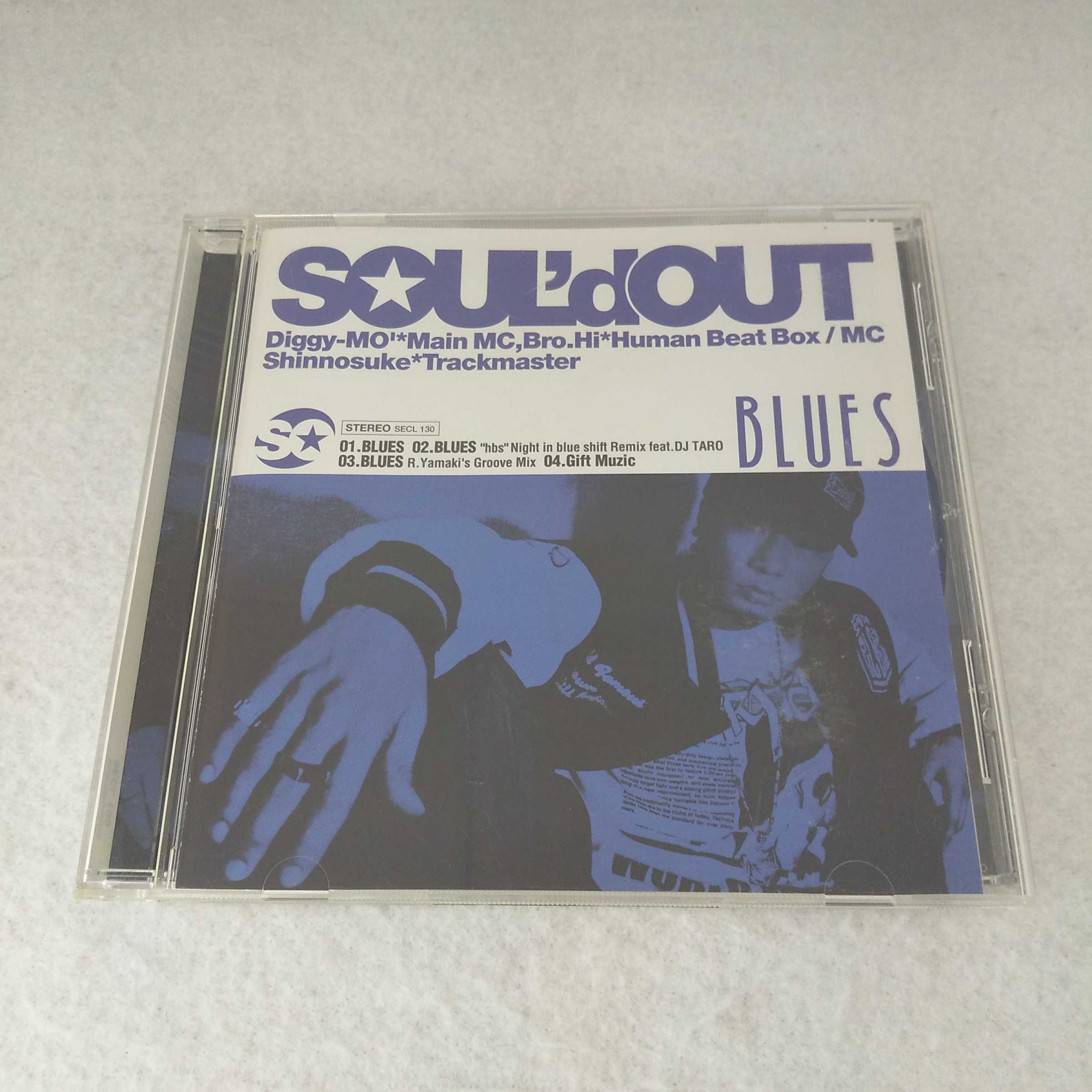 【収録曲】 　【01】BLUES 　【02】BLUES "hbs" Night in blue shift Remix feat.DJ TARO 　【03】BLUES R.Yamaki's Groove Mix 　　含む全4曲収録 【状態】...