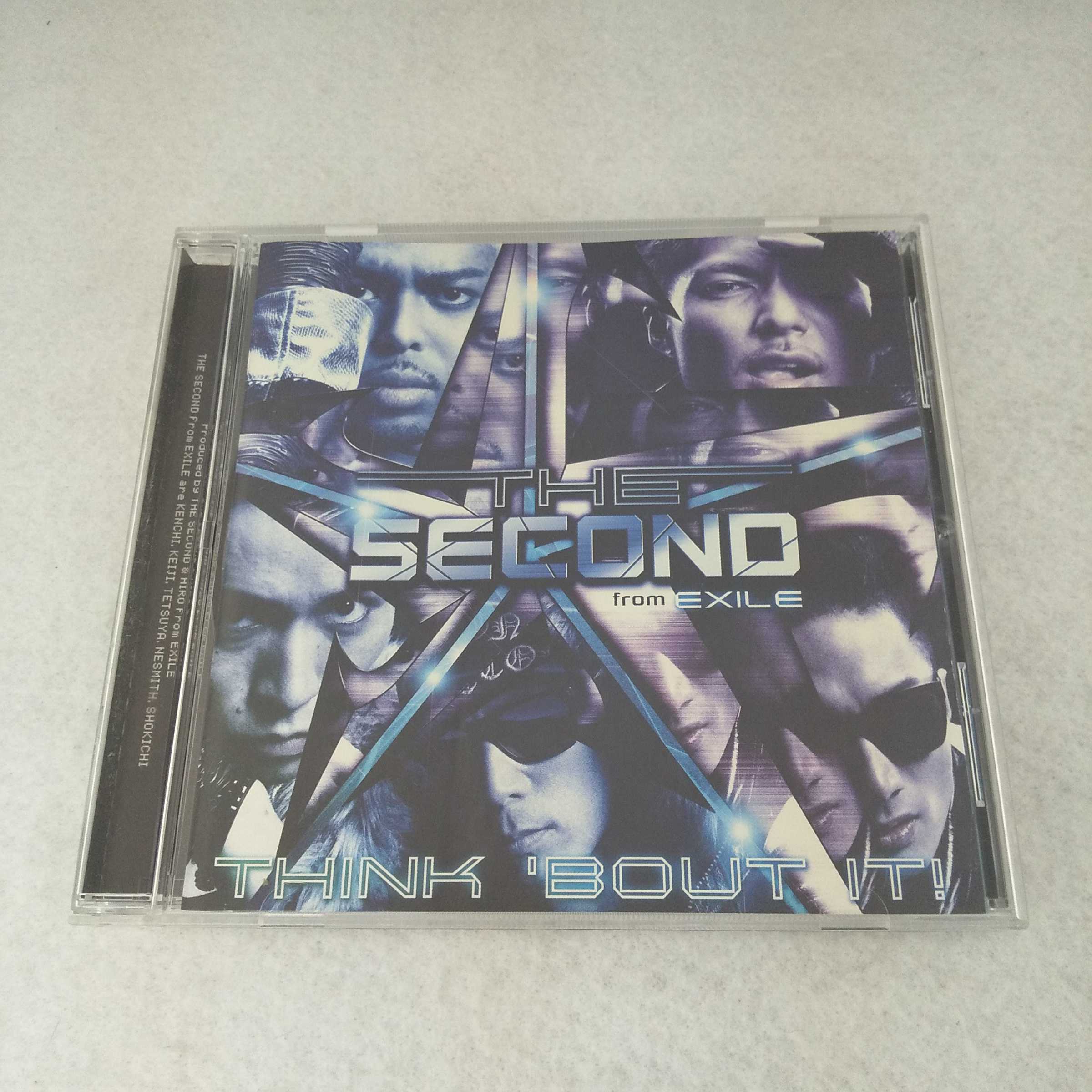 【収録曲】 　【01】THINK 'BOUT IT! 　【02】CHAOS 　【03】ROCK STAR 　　含む全8曲収録 【状態】目立った難はありませんが、中古品となります。 ★　必ずお読みください　★ ----------------...