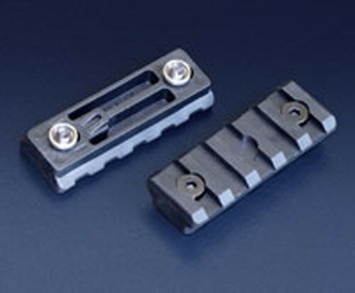 ◎KEYMOD用 レールパネル!◎・KSC Mega MKMシリーズ等のKEYMODハンドガードに取り付けが可能・汎用20mm規格の5スロットレールです。・本体を傷つけず、なおかつ軽量な樹脂製です。★2個セット