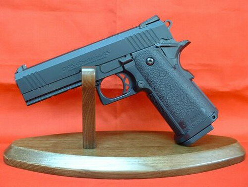 ・ガスガン・ガスブローバック・可変ホップアップ・固定式タクティカルリアサイト・ショートテールグリップセフティ・ランヤードリング付メインSPハウジング・適度な厚さのマガジンバンパー・アンダーレイル一体型のフルダストカバーシャーシ(フラッシュラ...