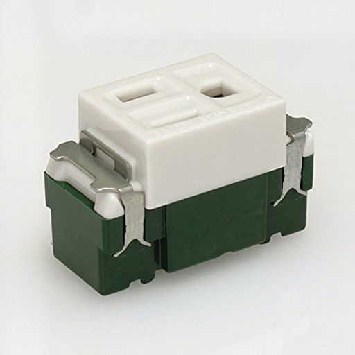 カラー:ホワイト 定格:15A 125V AC 発売日:2000年4月21日