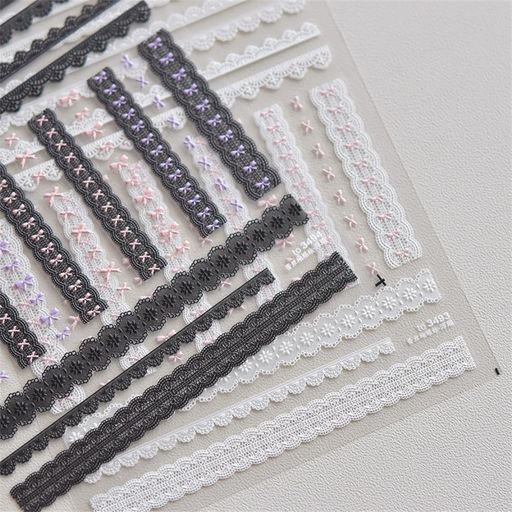 3枚入りの高品質ネイルシール:フローレット、レース、刺繍の3Dデザインが特徴のネイルシールです。 簡単DIYネイルアート:ネイルアートの素材としてお使いいただけます。シンプルなネイルにアクセントを加えられます。 多用途デコパーツ:ネイル以外...