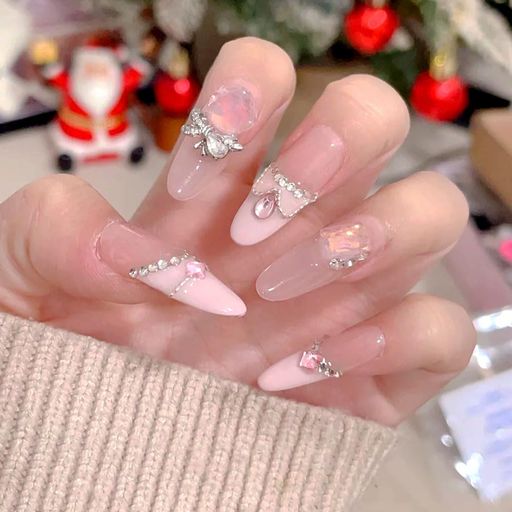 💅美容師たち一粒一粒に手作業でユニックなデザインで、パーティ、休日、デート、写真、成人式、卒業式、プロム、披露宴、結婚式、に使用できます。女性の友達にとっても素敵なプレゼントです。初心者にも簡単に使えます。 💅...
