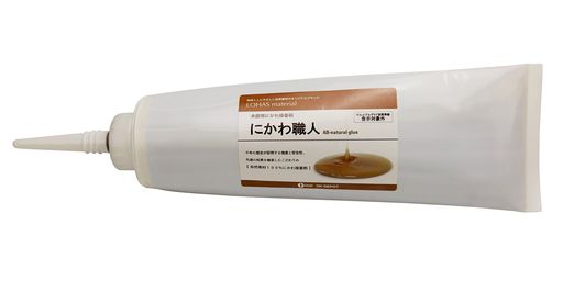 木材 床材張り塗布量目安3.5m2/本(100g/m2) 適度な粘度が有りタレが少なく使いやすい。 接着面の浸透性及び密着性良好。 接着後の強度良好。 接着後の加工が容易であり尚且つ、加工用機械、工具類を傷めにくい。 抗菌・防カビ作用有り。...