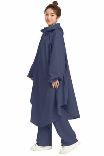 素材:ポリエステル100%、裏側:ポリウレタンコ一ティング、重量:約610g耐水圧:15000mm、付属品:収納袋レッグカバー付き 【防水&amp;耐摩が抜群】ナイロンオックスフォード素材は防水性、耐摩耗性に優れた素材です。表面には撥水加工...