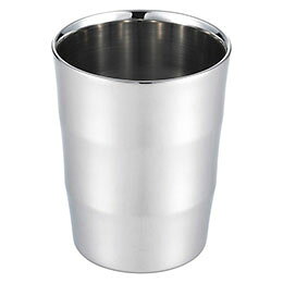 郷技 二重タンブラー240ml2重構造で厚みがあるので口当たりがやわらかく、滑らかなのど越しのビールをお楽しみいただけます。メーカー型番 : YJ2120 内容物 : 本体(約240ml)(約φ73×90mm)×1 材質 : 18-8ステン...