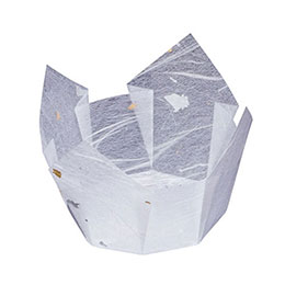 両面OP珍味入 白雲竜(小B) (200枚入)業務用PET素材の珍味カップシリーズです。 いにしえよりの伝承形状を1枚ずつ丹念にプレス加工を施しました。華やいだ雰囲気を演出します。 ☆飲食店様の業務用品として使われているプロ仕様の商品です。...