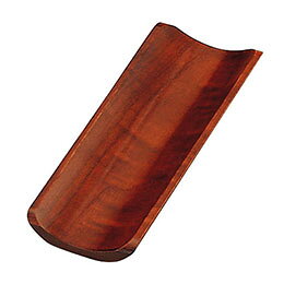 オシボリ皿 ベーシックな木製おしぼりトレイです。サイズ : 約19.3×7.3cm 重量 : 65g 生産国 : 中国(木地)・日本(塗装) 保証期間 : 初期不良対応