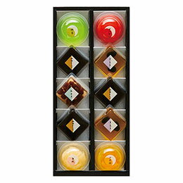 菓と果素材本来の美味しさが愉しめる和菓子と、国産果実の美味しさ広がるフルーツゼリーを7種の味わいでお届けします。メーカー品番 : KKD-10 セット内容 : 珈琲わらび(50g)×3、黒豆羹(52g)×2、国産果実ゼリー(伊予柑・柚子・白...