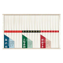 三大産地素麺詰合せ(木箱入)三大産地の手延べそうめんを詰合せ致しました。 こだわりの原料と磨きぬかれた製法による、伝統の技を一度に味わえる逸品です。メーカー品番 : SMA-30 セット内容 : 揖保乃糸上級・三輪素麺・小豆島素麺(島の光)...