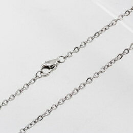 ギフトにぴったりなPURSE(巾着)&ケース付。デイリーに使えるシンプルなネックレスチェーン。医療用ステンレス316Li素材を使用した人気のチェーンシリーズです。