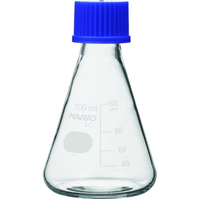 HARIO 耐熱ねじ口三角フラスコ 100ml NSF-100-SCIメーカー：ハリオサイエンス(株)【特長】●付属の青いフタをはずしてお手持ちのフタに付け替えると、様々な用途に使用できます。【用途】●薬品の保存や運搬に。【仕様】●容量(m...