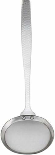 シルバー/17.5cm/S-9・PatternName:ミニあく取り・パッケージ個数:1・サイズ:17.5x6.5x5cm・商品重量:35g・素材・材質:ステンレススチール・生産国:日本・食器洗浄乾燥機対応。高級感のある槌目模様を全体にデザ...