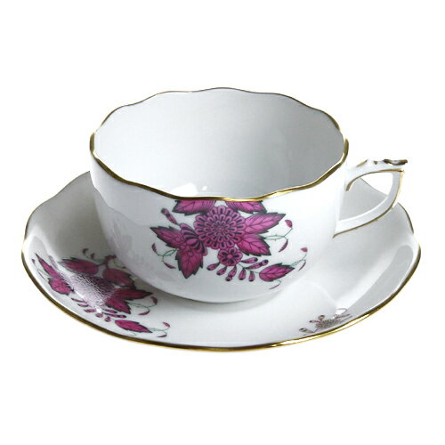 ◆商品仕様 生産国 ハンガリー（手描き） 口直径 8.7cm 高さ 5cm ソーサー直径 13.7cm 容量 200ml ブランドBOX 付属しておりません。 クロチルド クロチルドとは、ゲルマン語起源の女性名。 アポニーの柄があしらわれた...