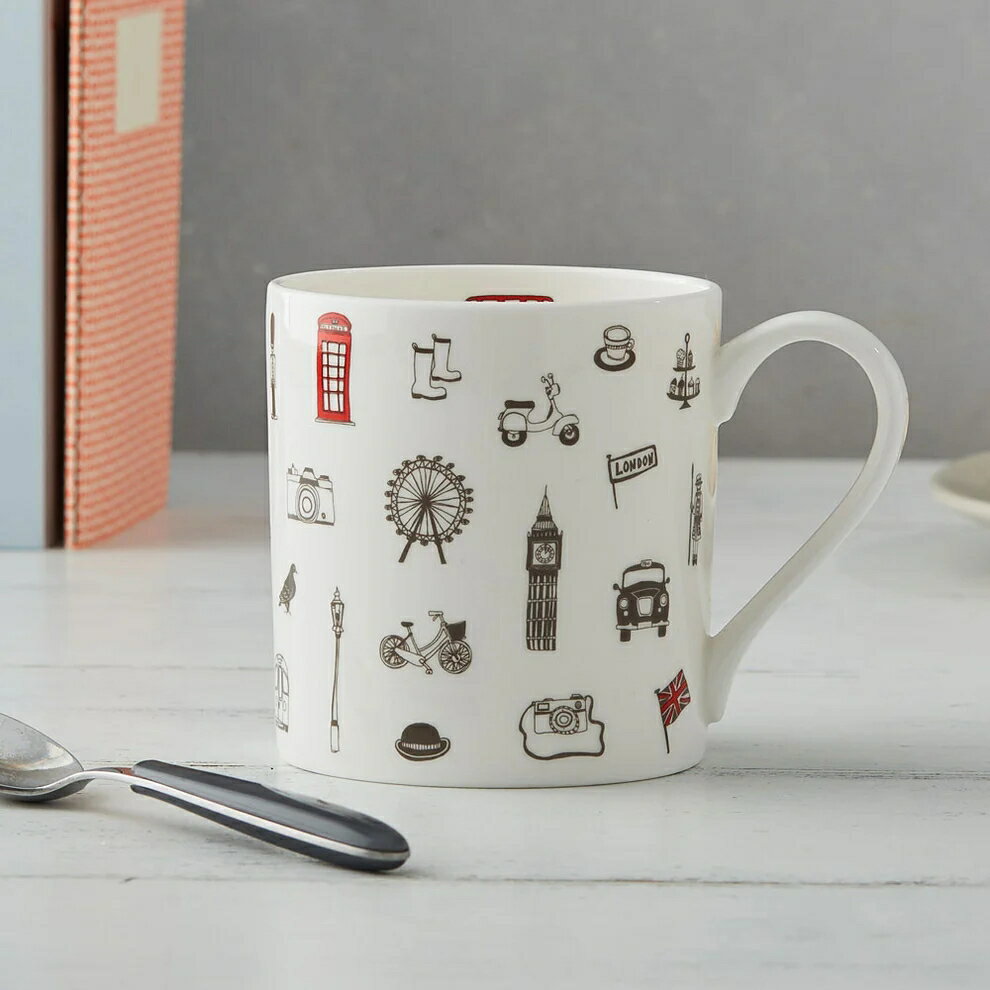 生産国 イギリス (Made in United Kingdom of Great Britain and Ireland) 素材 ボーンチャイナ(Bone China) サイズ 口直径 8.5cm / 高さ 9cm / 容量 350ml ...