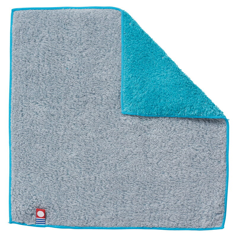 【商品説明】タオルの一大産地、今治で丁寧に織り上げたふんわり優しい肌触りと、抜群の吸水性のタオルハンカチです。表と裏で色味が異なるリバーシブルカラーは、普段使いしやすい色や、暮らしの差し色になるようなこだわりのカラーバリエーションをそろえま...