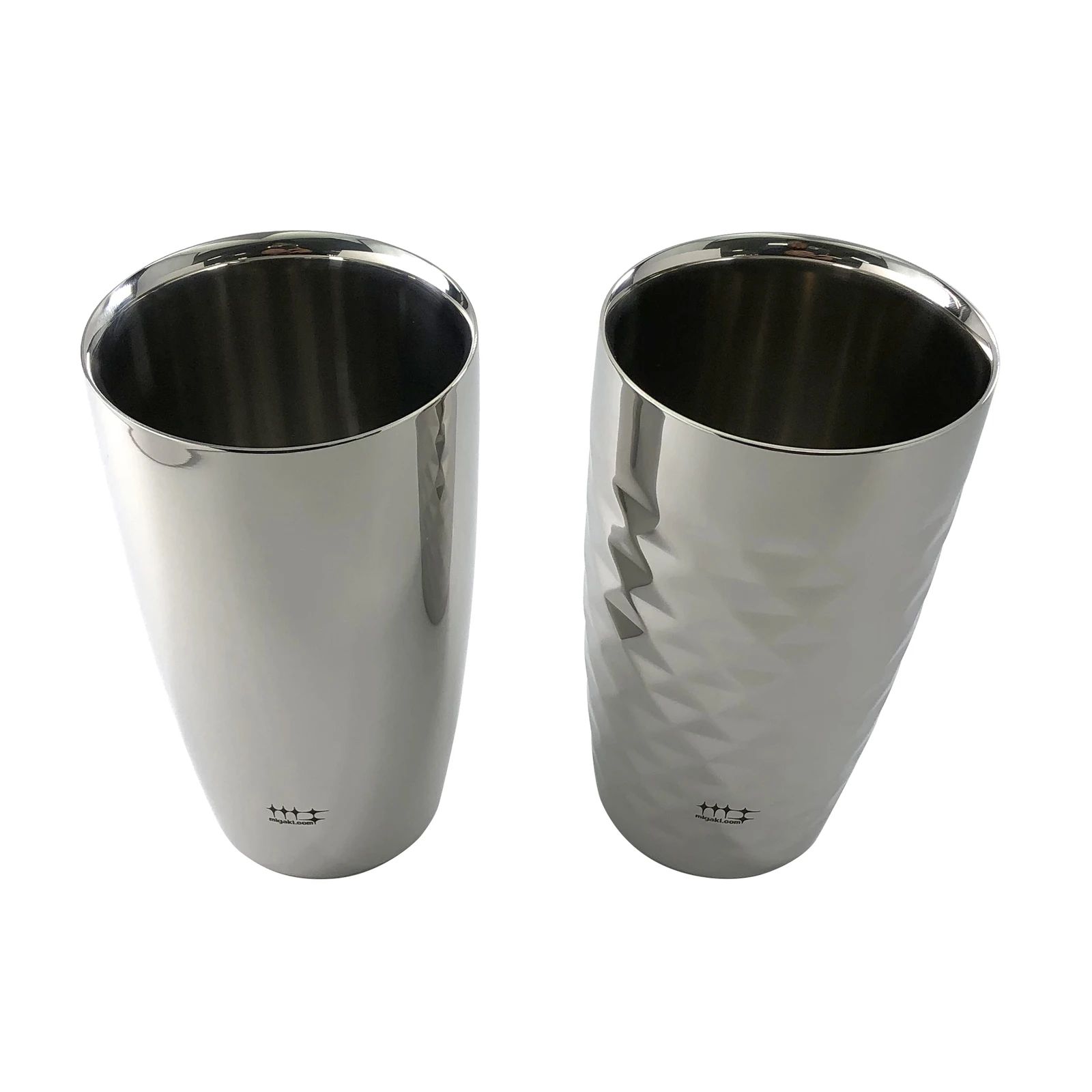 【商品特徴】磨き職人のこだわりが生む プレミアムな味わい 「お酒の味わいは、酒器で変わる」。その言葉を実感できるタンブラーがある。 それが、燕市の研磨職人たちが、こだわりをもって磨き上げたタンブラーだ。 日頃、目に見えないでこぼこも許されな...
