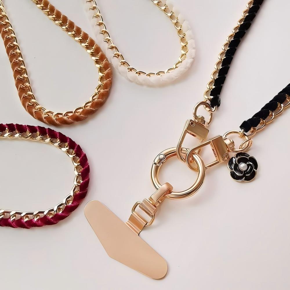 材質 ナイロン/亜鉛合金 産地 中国 ご対応機種 すべてのスマホケースにご対応可能 色・柄 全4色から選べます 入り数 1 【ケースに挟むだけのストラップホルダー】今使っているお気に入りのケースがお洒落なストラップ付きのケースに変身！薄いホ...