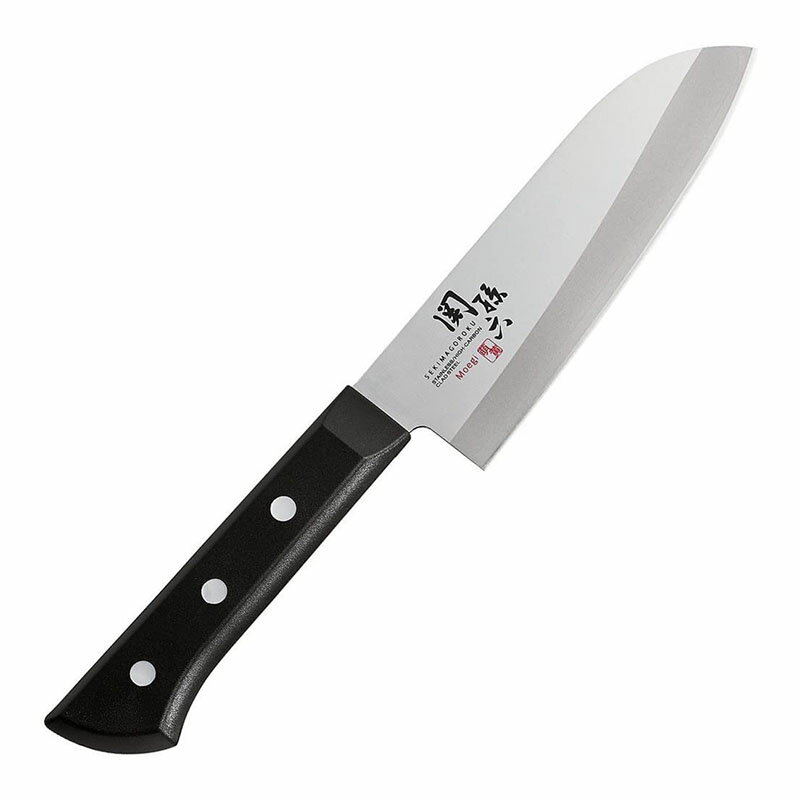 商品はご注文後2〜5営業日で発送いたします。 ※欠品等により遅れる場合は事前にご連絡いたします。関孫六 萌黄シリーズ。 サビに強いステンレス3層鋼により、食洗機に対応しております。 また、刃付けにはスキ加工にて新技術を採用し、鋭い切れ味を実...