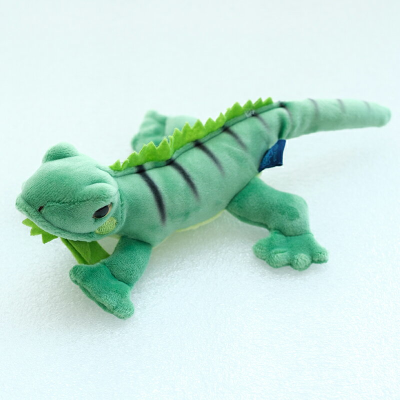 Rep mania レプマニア（M/G） ●手足が磁石！ ●冷蔵庫や観葉植物・パソコンデスク周りに張り付くマグネットタイプ 【商品仕様】 商品名：グリーンイグアナ M/G サイズ：約20cm 重さ：約24g メーカー：貝沼産業 【注意事項】...