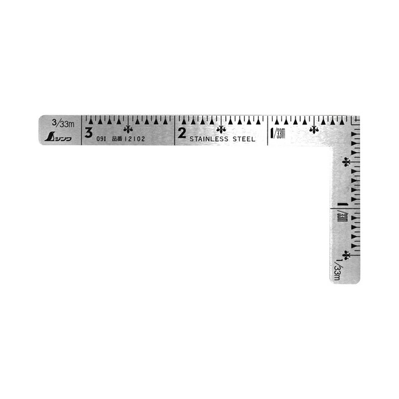 ● 本体サイズ 105.00(短枝55)×10.00×1.20mm ● 製品質量 14.00 g ● 角部形状 同厚 ● 表目盛 長枝：外目盛 3寸 短枝：外目盛 1.5寸 ● 裏目盛 長枝：外目盛 3寸 短枝：外目盛 1.5寸 ● 直角度...