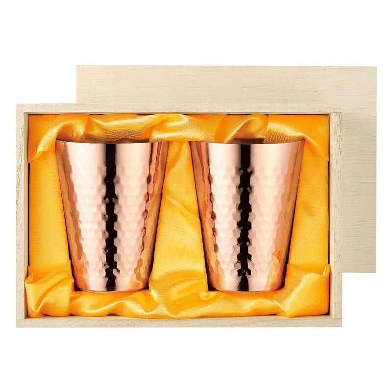 ■商品仕様 ○品番：CNE974 ○品名：食楽工房　タンブラー350ml 2PCセット（木箱入） ○内容：タンブラー350ml×2本 ○主な材質：銅（本体） ○容量：350ml ○サイズ：径81×H105mm ○重量：143g×2 ○生産国...