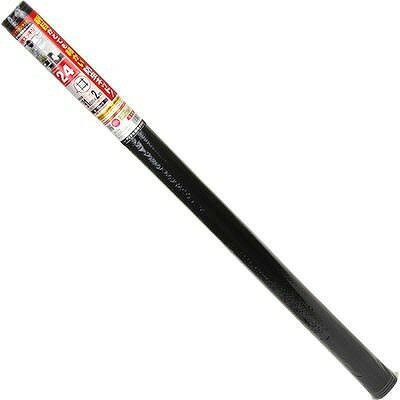 ●仕様 サイズ：巾：91cm、長さ：2m メッシュ：24×24。 網目幅：0.84mm。 色：ブラック。 材質：ポリプロピレン。 網目にこだわり防虫効果を上げつつ、風通しとの両立にも配慮した張り替え用防虫網。 18メッシュ(一般の網戸)比約...