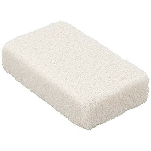 気になる角質をすっきり落とす、肌に気持ちいい軽石 ひじ、かかとのお手入れに使いやすいサイズです。 古い角質のお手入れにご使用ください。 原材料 無機質気泡体 単品サイズ：約幅50×奥行20×高さ80mm 単品重量：約23g ※商品の改定等に...