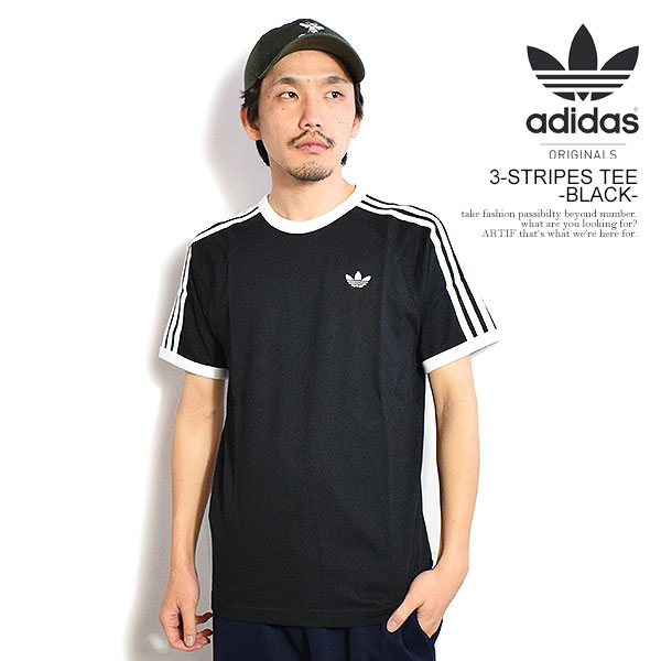 　商品説明 adidas Originals アディダス オリジナルス アディカラースポーツは、毎日着たくなる快適さと アディダスのアイコニックな伝統を両立させた スリーストライプTシャツによって、クラシックを再構築する。 快適さを重視して...