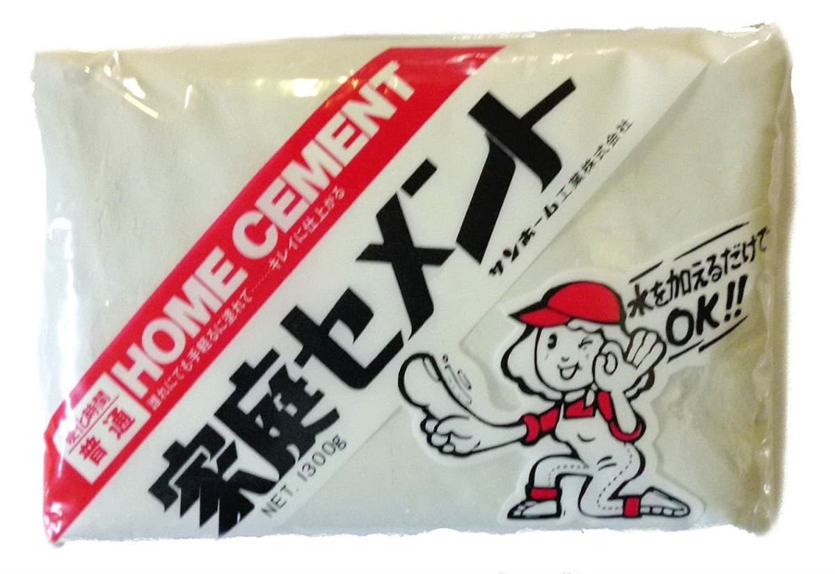 材質、硬化時間ともに、従来通りです。 半日~2日で固まります。 砂や砂利は不要です。 水を加えるだけで、どなたでも、手軽に塗れて、キレイに仕上がります。