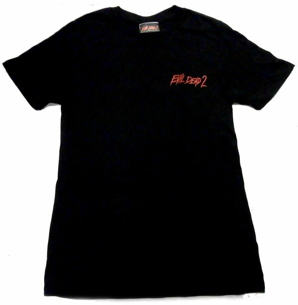 1987年公開ホラー映画 EVIL DEAD 【死霊のはらわたII】Tシャツです イギリスのオフィシャルSHOPからの輸入品です 【サイズ詳細】 Sサイズ　着丈68cm　身幅（脇下）44cm Mサイズ　着丈71cm　身幅（脇下）48cm L...