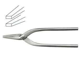 ビーズやアクセサリー等のクラフト作業に最適です。薄い板材の曲げやつぶし作業に適しています。 ●　サイズ：　L125×W32 mm ●　日本製　