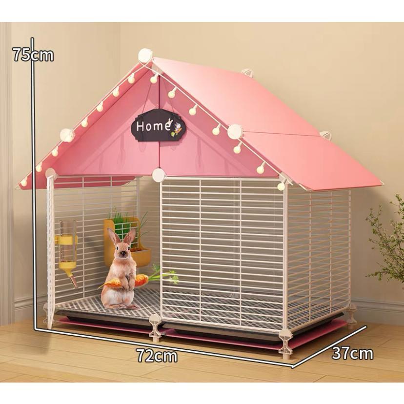 うさぎ・モルモット・チンチラなど小動物用のペットケージです。猫ちゃんや小型犬にも使える！工具不要！組立簡単！使いやすさ・掃除のしやすさを追求したペットケージです。ドアロックは片手で簡単に開閉できるワンタッチ式です。屋根は取り外し可能なのでお...
