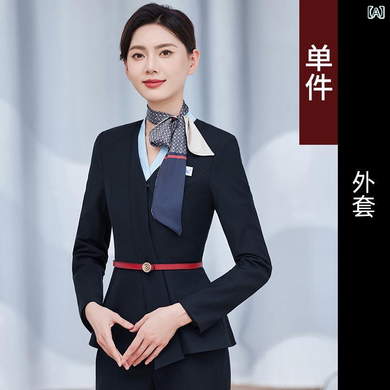 ・主な素材: ポリエステル30-50%・カラー展開: ダークネイビースーツ、ダークネイビーベスト、ダークネイビースカート、ダークネイビーパンツ、ライトブルーショートスリーブシャツ、ライトブルーロングスリーブシャツ、ダークネイビーショートスリ...