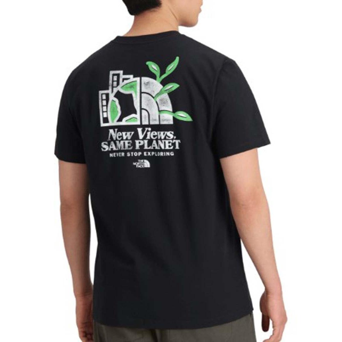 種　類 半袖Tシャツ 性　別 メンズ カラー BLACK 素　材 コットン100% 特　徴 フロント左旨ロゴプリントバックグラフィックプリント 【M】着丈72.5cm　身幅52cm　肩幅45cm　袖丈23cm 【L】着丈73.5cm　身幅5...