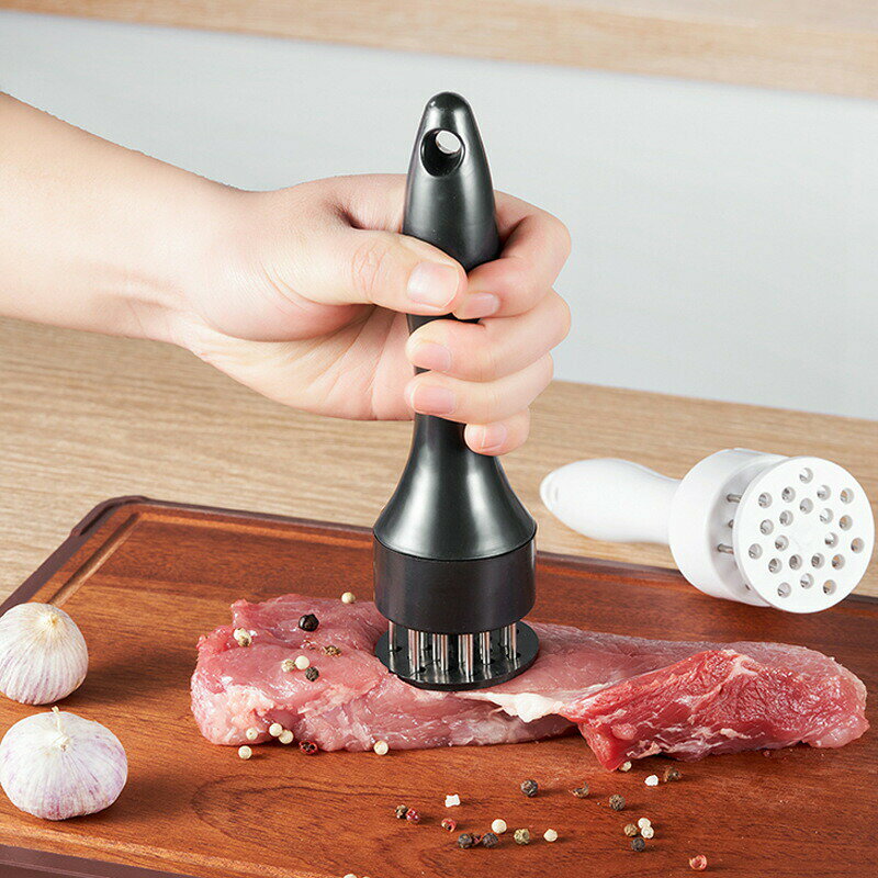 商品の説明肉筋切り器 肉筋切り機 筋切り 耐久性高い 肉を柔らかくする 味わいやすい 操作簡単 収納やすい スペースを取らないミートテンダーミートソフター筋切り肉用品ミートテンダーライザー筋きり肉叩き下ごしらえ肉の筋切り素材：pp+ステンレ...