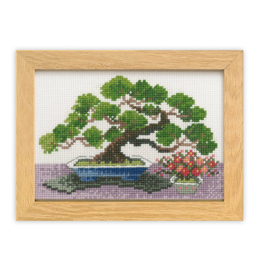 【商品画像について】お使いのモニタや環境により、実物と色が違って見えることがあります。ご了承ください。クロスステッチキット 12ヶ月の盆栽・1月 錦松と寒木瓜 フレーム付新年の玄関に飾りたい仕様■額外径：約縦15cmX横20cm、額内径：約...