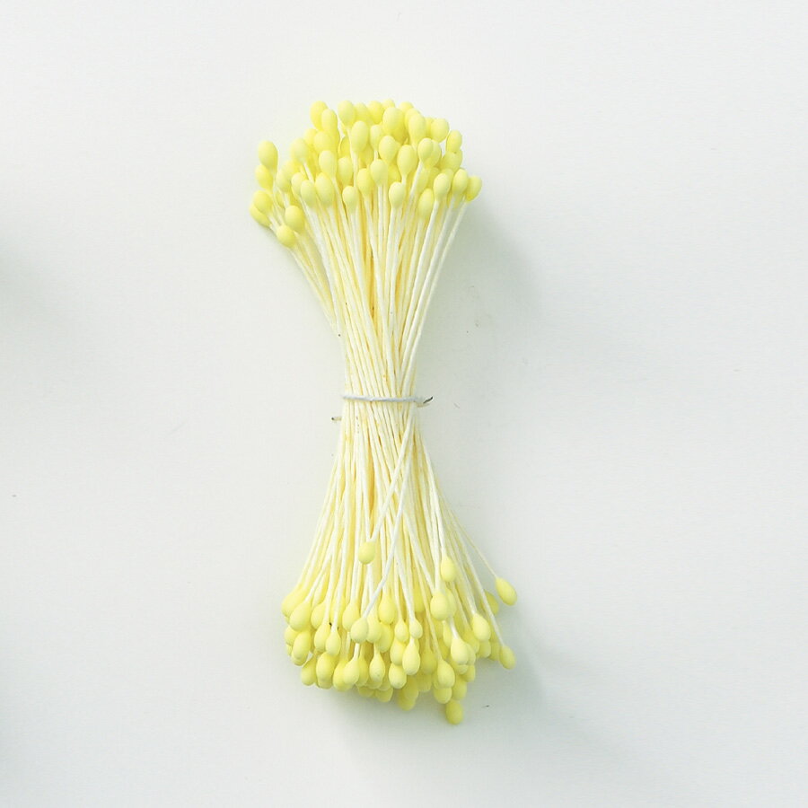 【商品画像について】お使いのモニタや環境により、実物と色が違って見えることがあります。ご了承ください。つまみ細工向きフラワーペップ・素玉タイプ(黄)マットな質感の花芯仕様■約130〜144本入（多少のバラつきあり、ご了承ください）商品詳細つ...